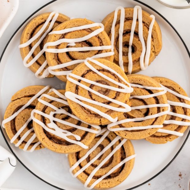 Pumpkin Spice Roll Cookies - Pass the Dessert