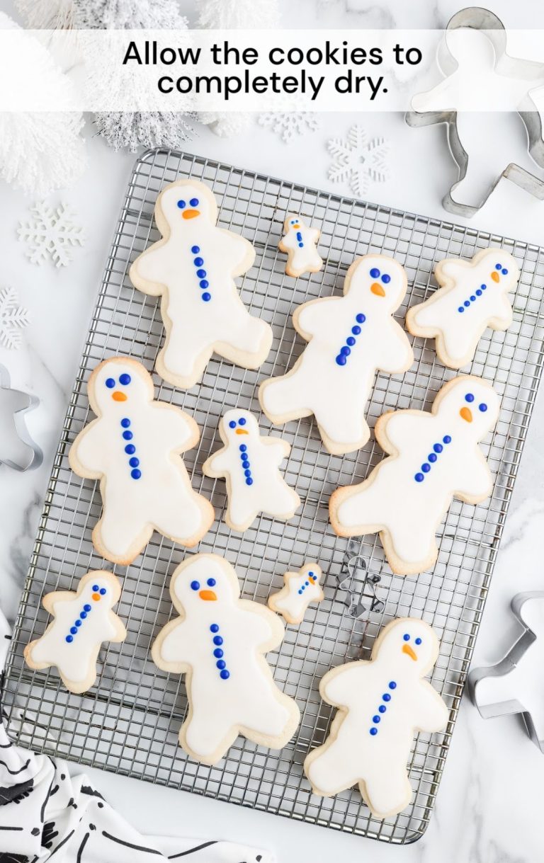 Gingerbread Man Sugar Cookies - Pass the Dessert
