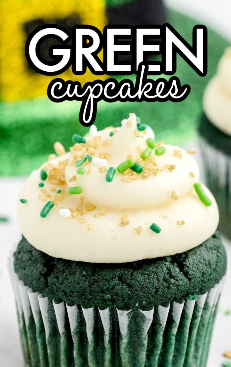 Green Cupcakes - Pass the Dessert