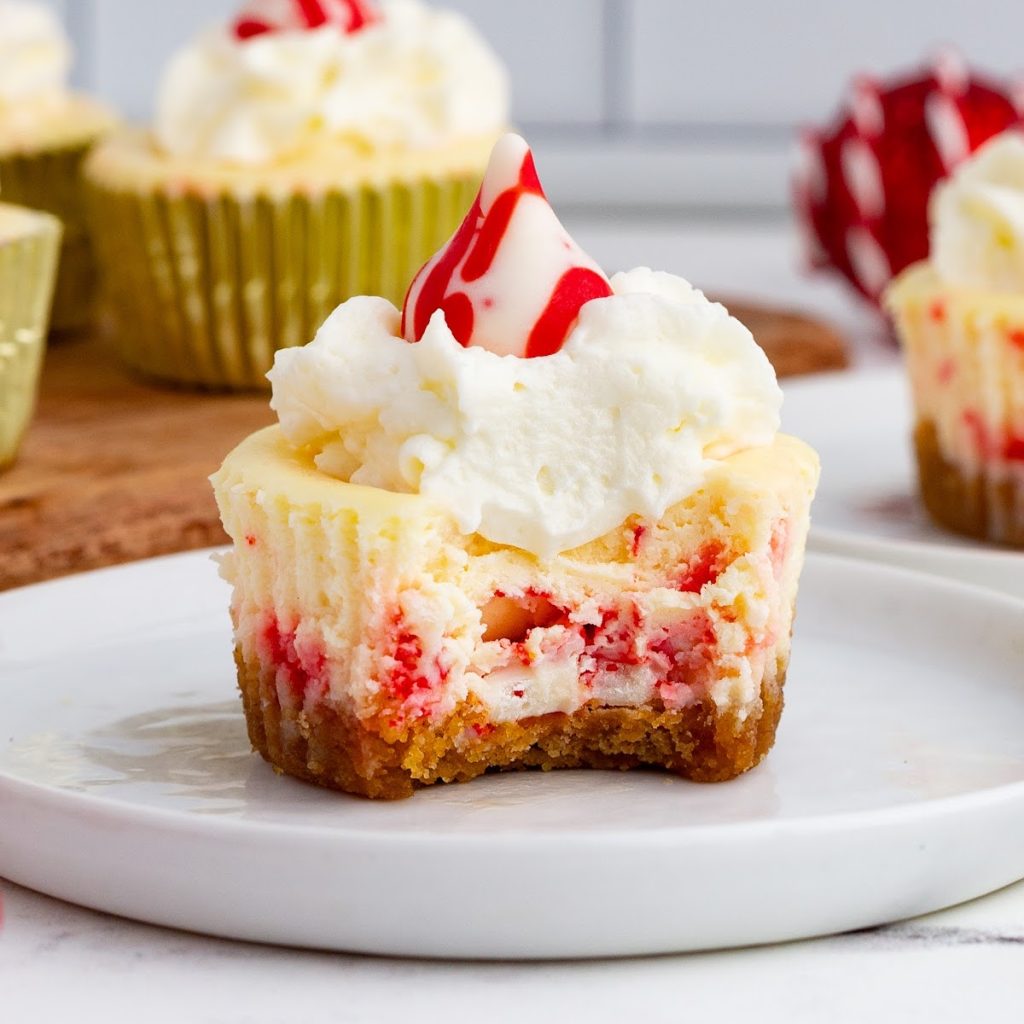 Peppermint Cheesecakes - Pass the Dessert